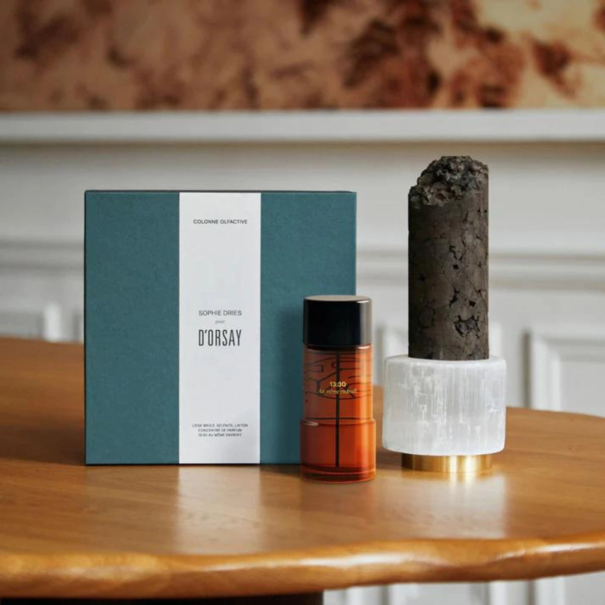 Olfactory Column Diffuser In Selenite – Libertine Parfumerie